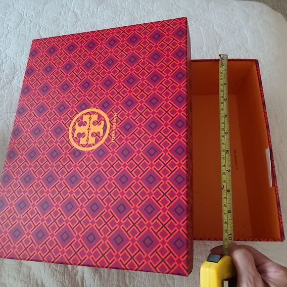 Tory Burch | Accessories | Tory Burch Box | Poshmark